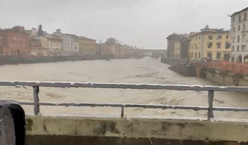 Scatta l'allerta rossa, il maltempo fa paura | Attualità TOSCANA