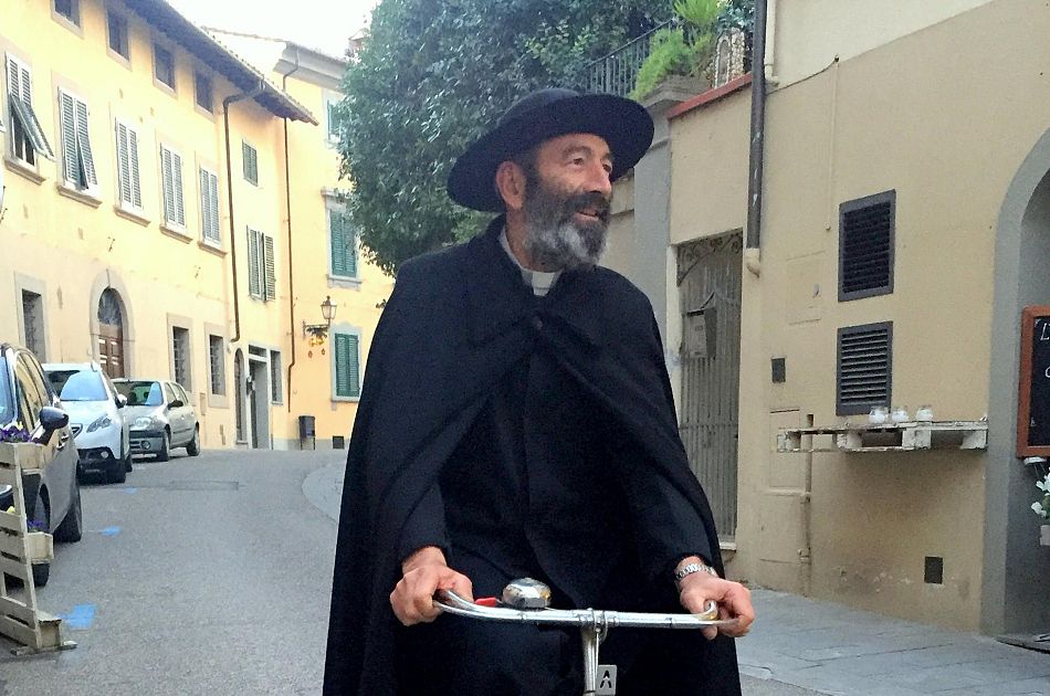 Un compleanno solidale per don Donato | Attualità SANTA CROCE SULL'ARNO